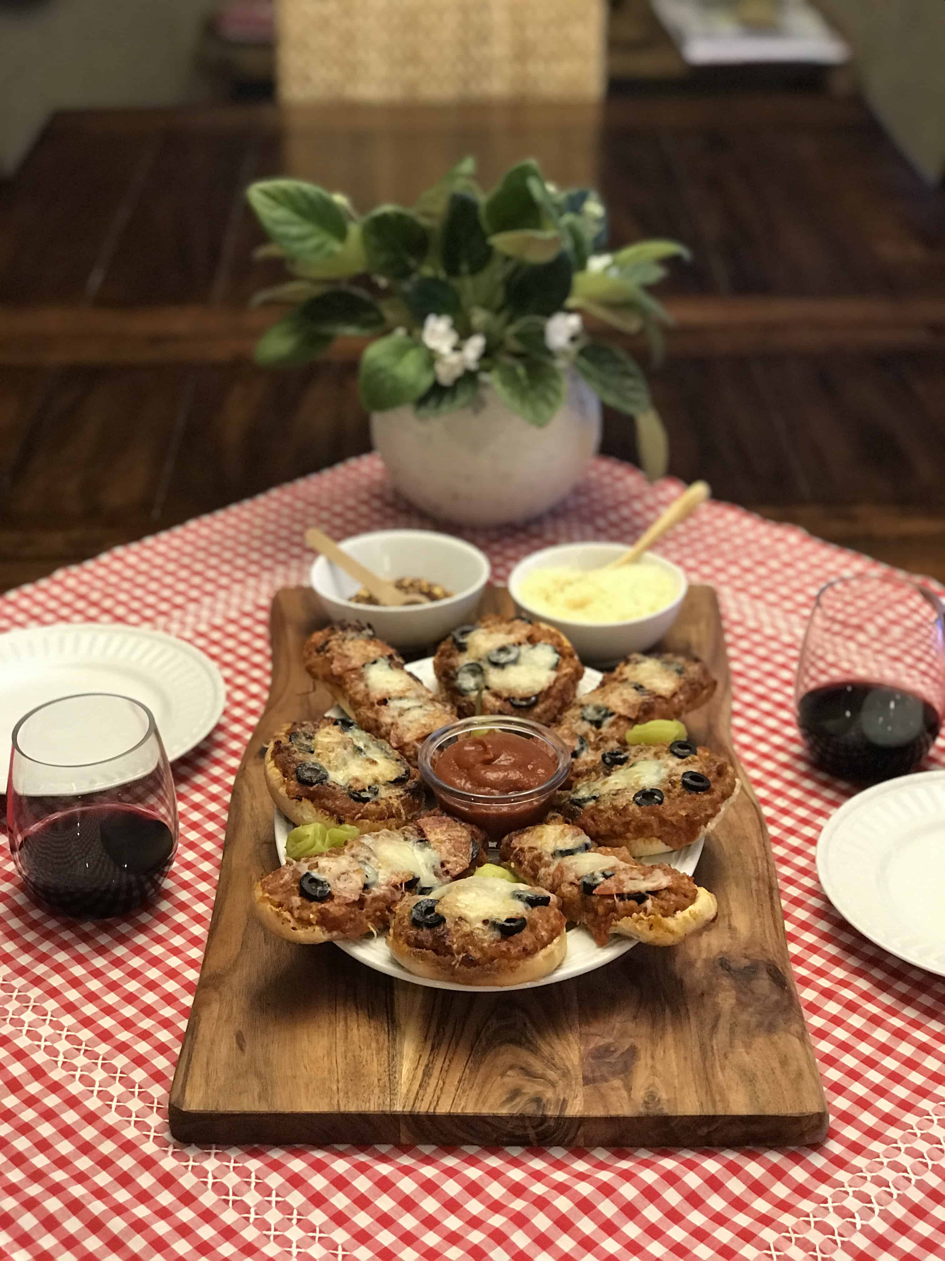 Pizza-wiches : Pizza Meets Sandwiches - Picnic Life Foodie