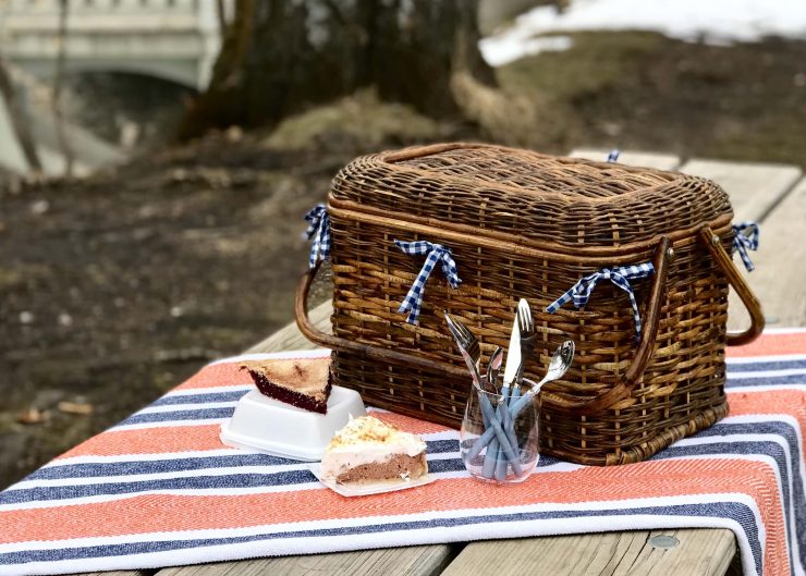 Spring Fever Picnic Roundup - Picnic Life Foodie