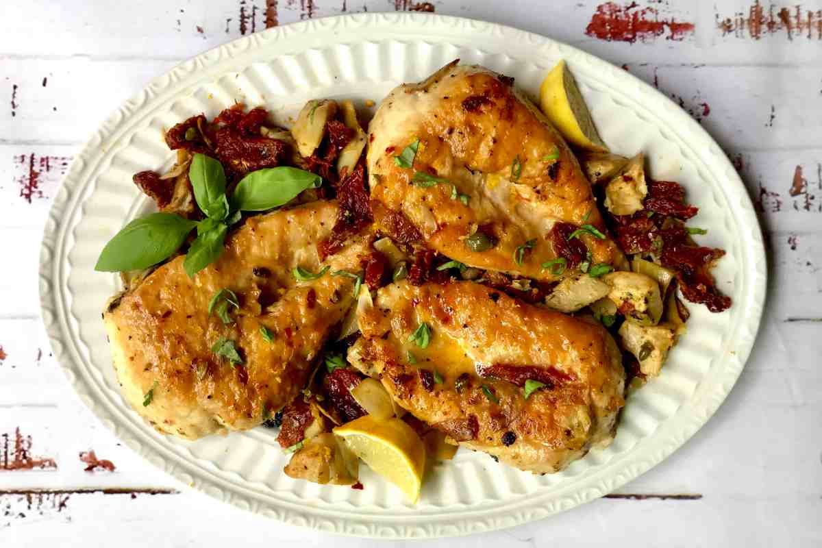 Mediterranean Chicken on an Iowa Farm Table - Picnic Life Foodie