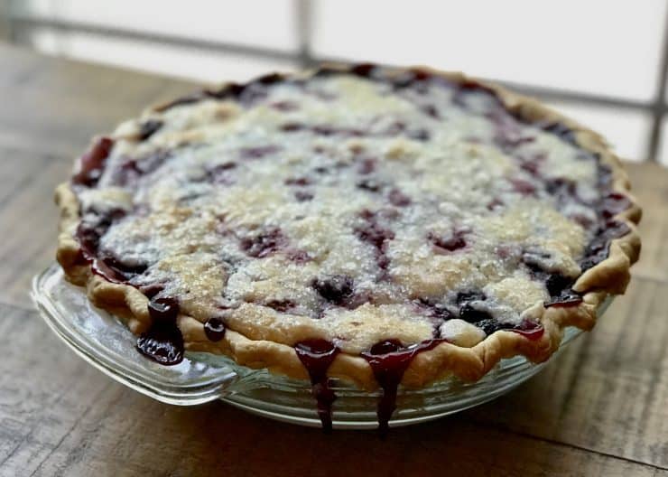 Sour Cream Raspberry Pie Recipe - Picnic Life Foodie
