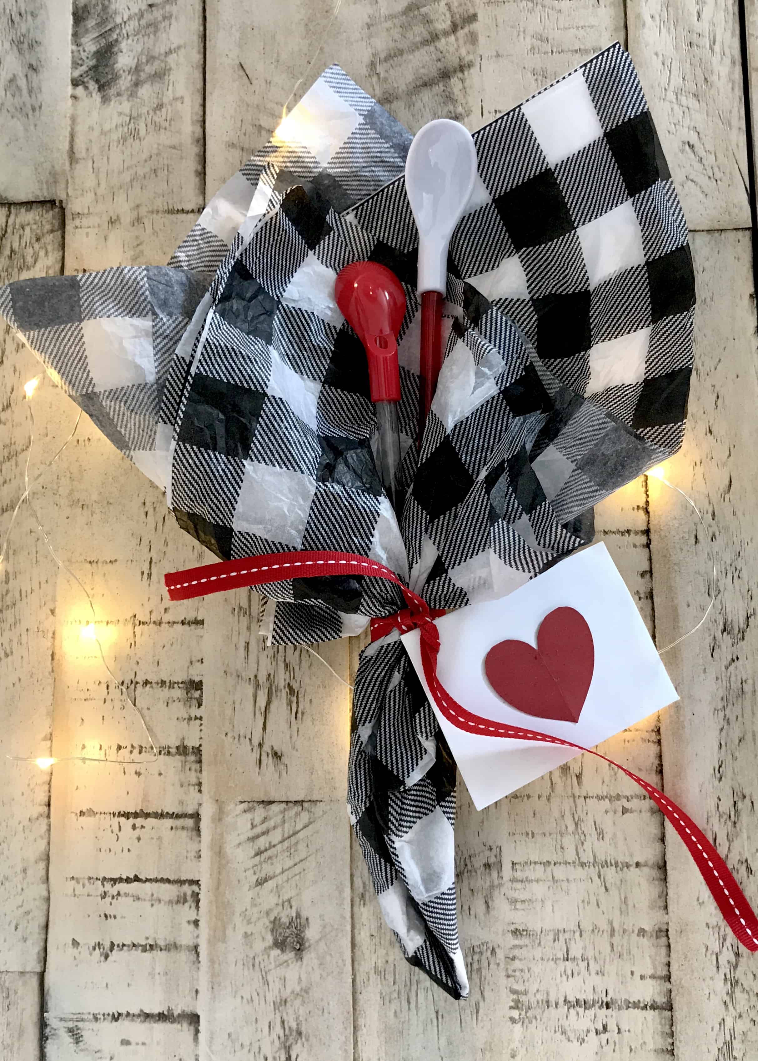 10 Tempting Food Gifts for Valentine's Day - Picnic Life Foodie