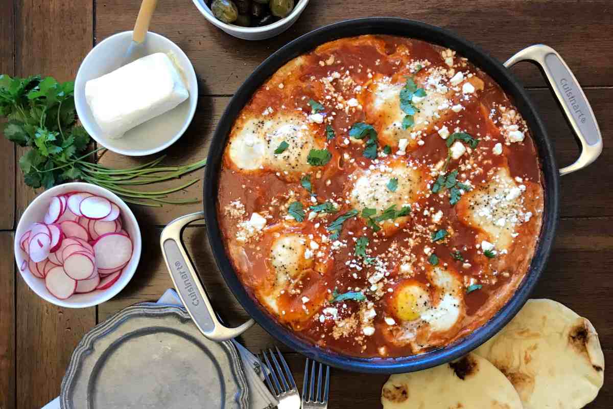 Shakshuka: Veggies for Breakfast - Picnic Life Foodie