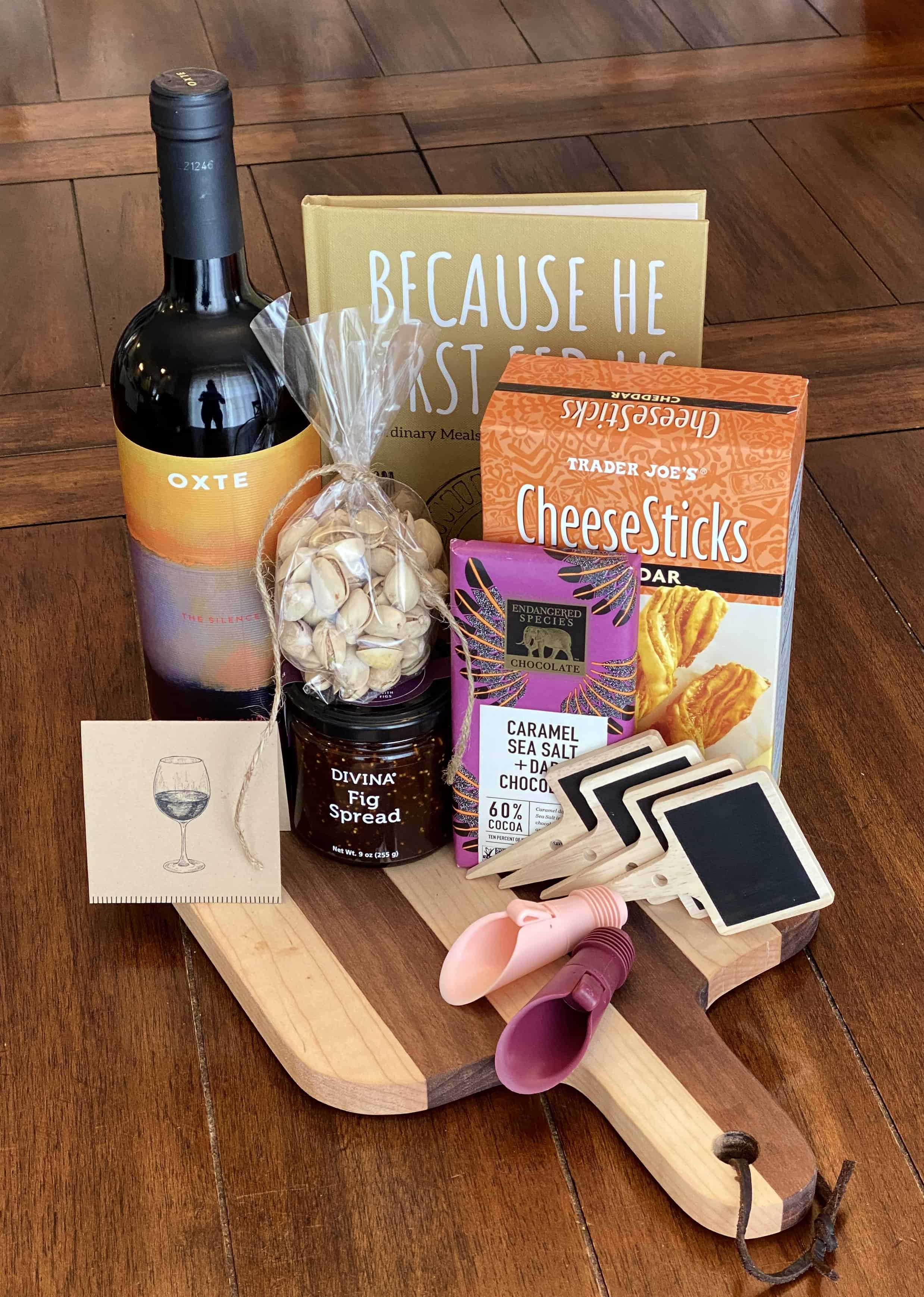 Perfect Gift Baskets for People Who Like to Eat - Picnic Life Foodie
